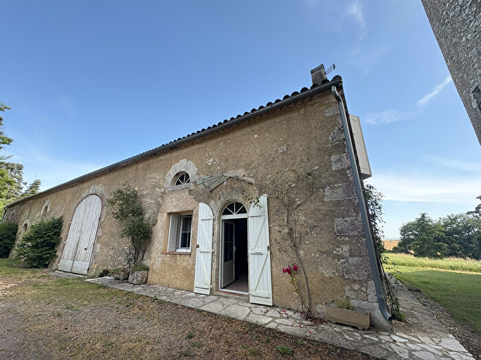 Rozès - Maison 4 pièces à louer