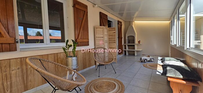 Maison à vendre - Grues - 4 pièces - 2 chambres