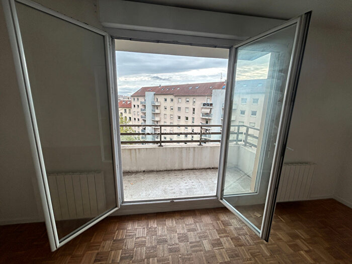Villeurbanne, Ferrandière, Maisons Neuves - Appartement 1 pièce à louer