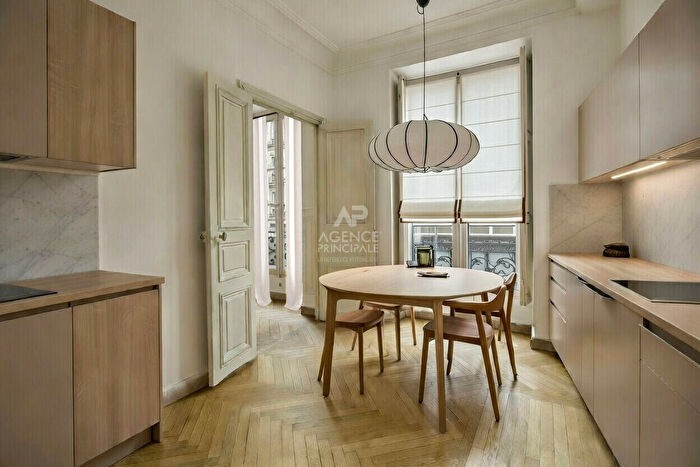 Appartement à vendre - Versailles, Notre Dame - 5 pièces - 4 chambres