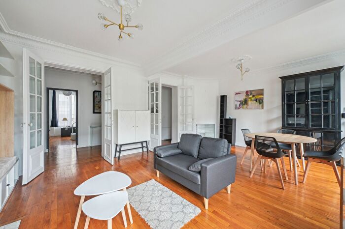 Appartement 3 pièces à Paris 16ème, Porte de Saint-Cloud, Auteuil-Sud, à louer