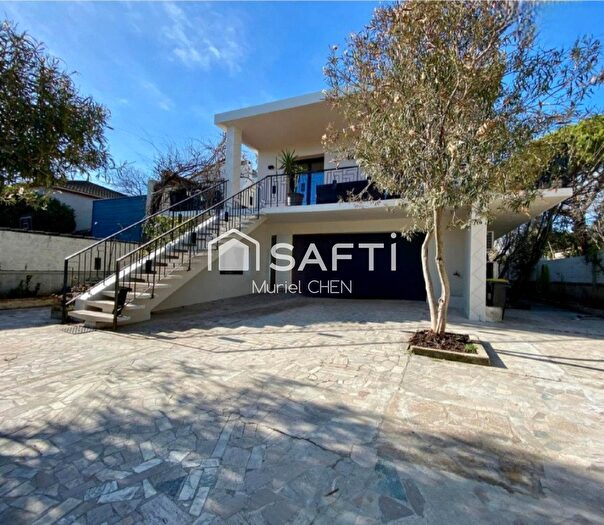 Maison à vendre - Lunel-Viel - 8 pièces - 6 chambres