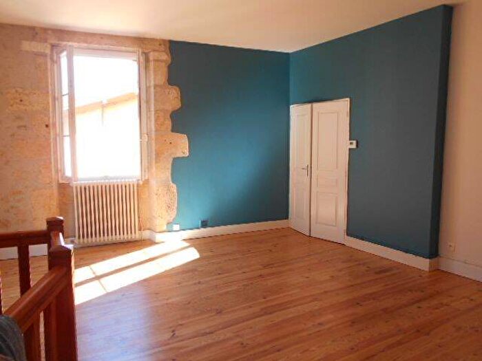Appartement 4 pièces à louer - Langon