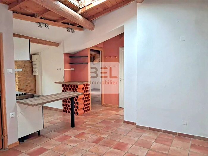 Centre Ville, Laudun-lArdoise - Appartement 3 pièces à louer