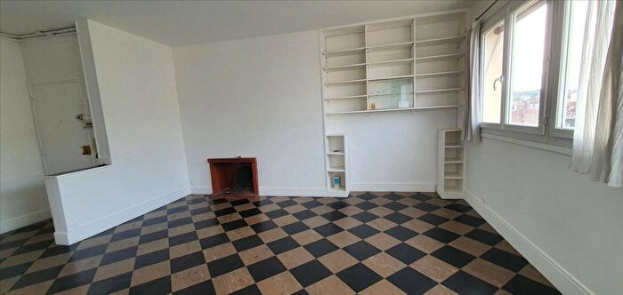 Appartement à louer - Centre, Nanterre - 4 pièces - 3 chambres