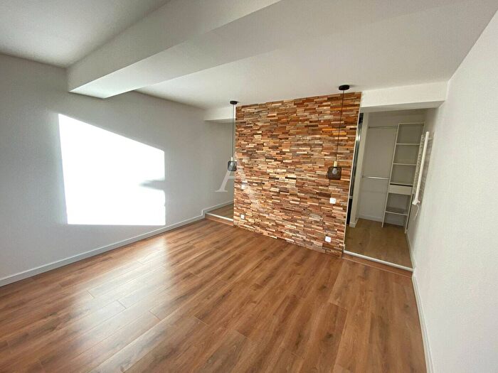 Verdun, Castelnaudary : Appartement 2 pièces à louer