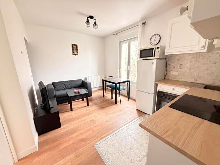 Appartement à louer - Choisy-le-Roi, Gondoles - 2 pièces - 1 chambre