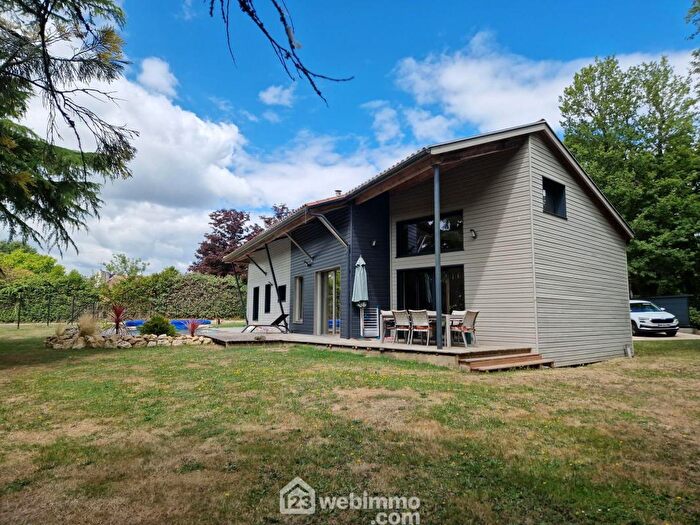 Maison à vendre - Les Clouzeaux - 5 pièces - 3 chambres