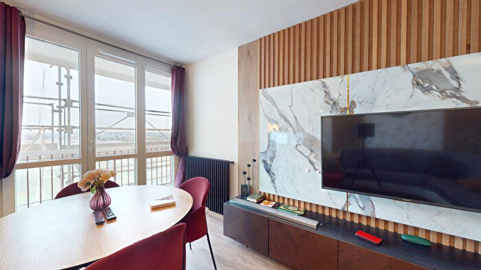 Appartement à vendre - Thiais, Pavé de Grignon - 3 pièces - 2 chambres