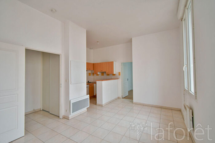 Bordeaux, Nansouty : Appartement 2 pièces à louer