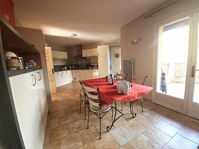 Maison 3 pièces à louer à Ouest, Peymeinade