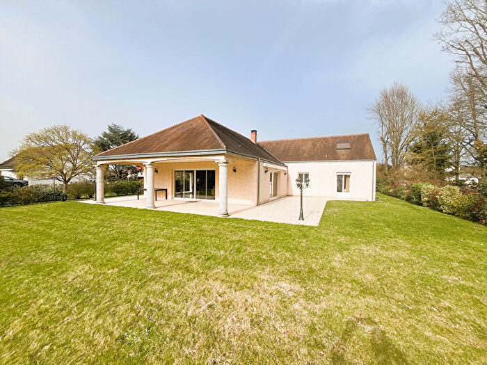 Maison à vendre - Villemandeur - 6 pièces - 4 chambres