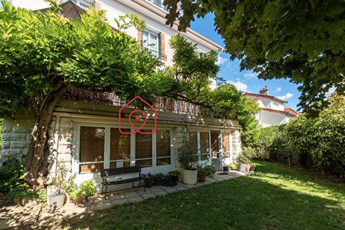 Maison 10 pièces à vendre - Cachan, Ouest Sud