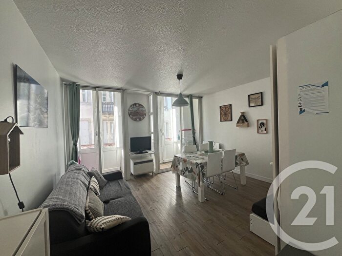 Appartement à vendre - Cauterets - 2 pièces - 1 chambre