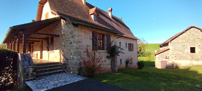 Espeyroux : Maison 10 pièces à vendre