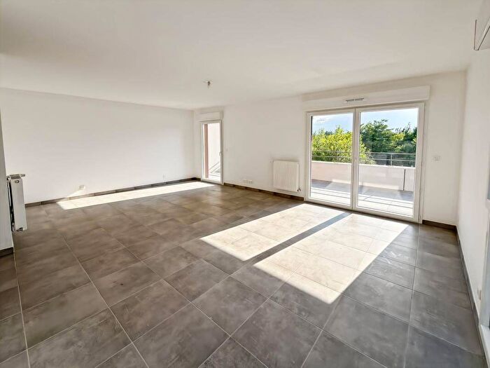 Appartement 1 pièce à Ville Basse-Centre, Montereau-Fault-Yonne, à louer