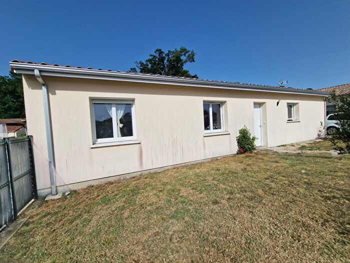 Saint-André-de-Cubzac : Maison 4 pièces à vendre