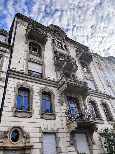 Strasbourg, Contades, République : Appartement 5 pièces à louer