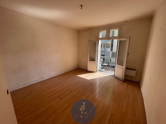Appartement à louer - Montpellier, Gares - 2 pièces - 1 chambre