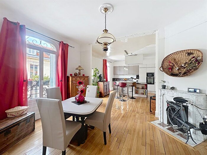 Appartement 6 pièces à vendre - Reims, Centre-ville
