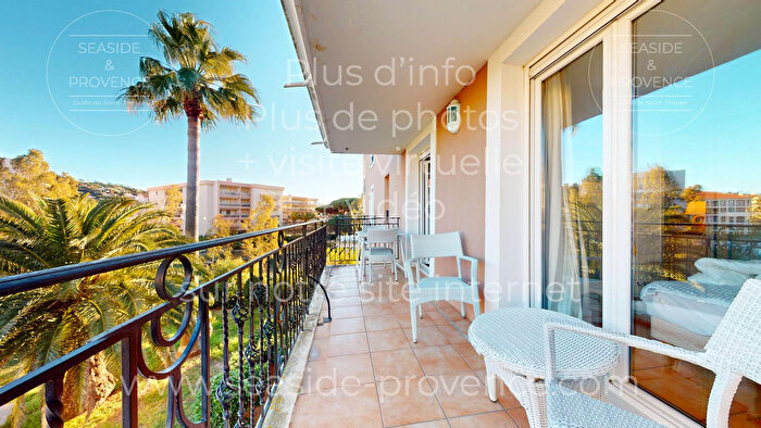 Appartement à vendre - Sainte-Maxime, Virgiles, Capet dAzur, Souleyas, Croisette - 2 pièces - 2 chambres