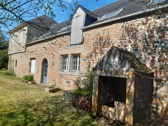 Plougasnou : Maison 10 pièces à vendre