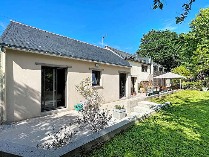 Maison 6 pièces à Les Touches, à vendre