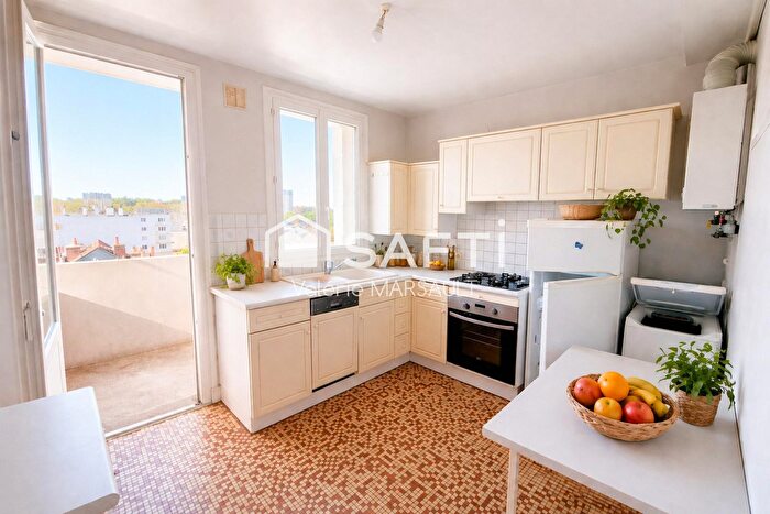 Appartement 3 pièces à vendre - Tours, Rabelais, Tonnelle