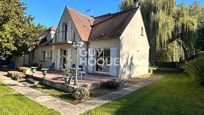 Saint-Sauveur : Maison 6 pièces à vendre