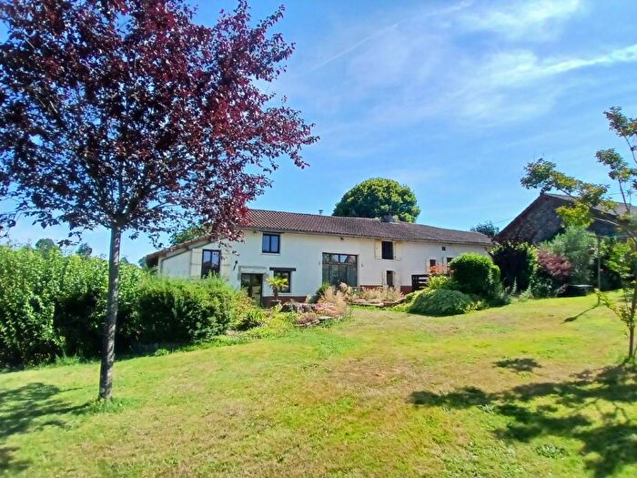 Maison à vendre - Saint-Saud-Lacoussière - 8 pièces - 4 chambres