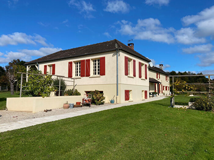 Maison à vendre - Toucy - 8 pièces - 4 chambres