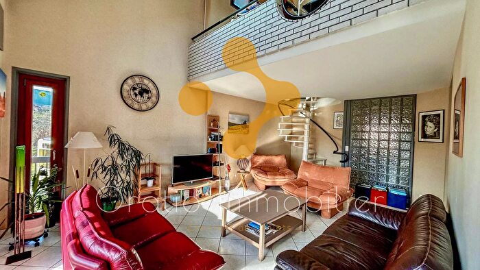 Appartement à vendre - Reignier-Ésery - 6 pièces - 4 chambres