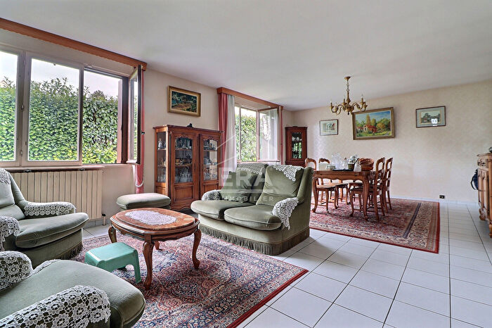 Maison 7 pièces à vendre à Saint-Leu-la-Forêt, Les Côteaux