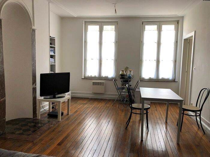 Appartement 1 pièce à Les îles, Metz, à louer