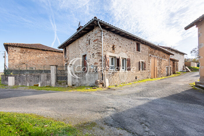 Maison à vendre - Saint-Auvent - 2 pièces - 1 chambre