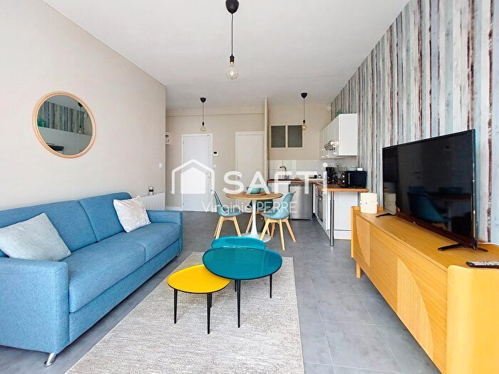 Appartement à vendre - Royan, Pontaillac - 2 pièces - 1 chambre
