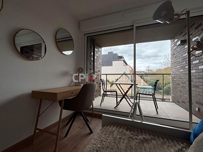 Appartement à louer - Quartiers Sud-Est, La Poterie - 1 pièce