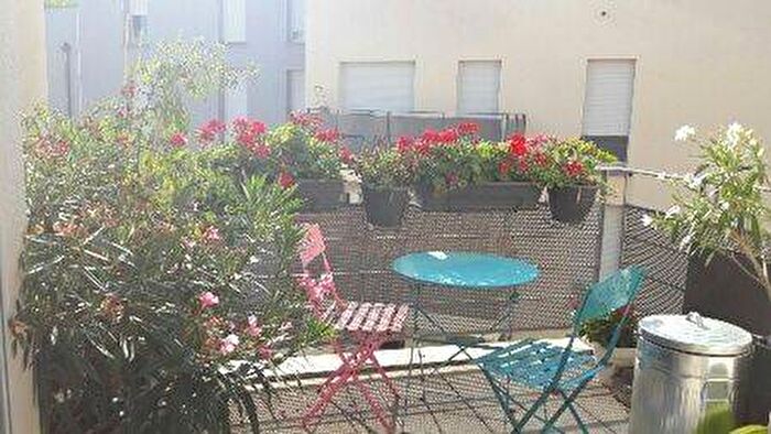 Centre Ville, Tassin-la-Demi-Lune : Appartement 2 pièces à louer