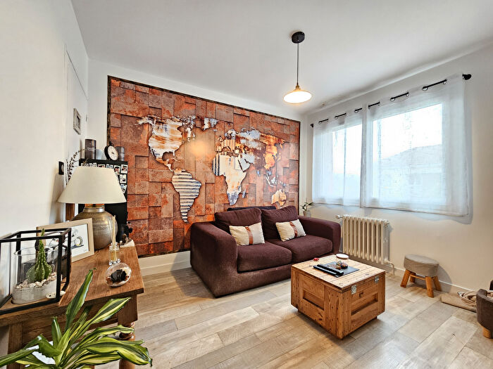 Maison à vendre - Chambretaud - 7 pièces - 4 chambres