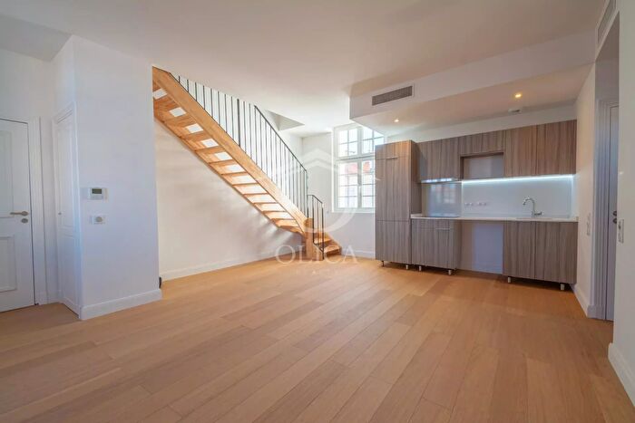 Appartement à vendre - Antibes, Coeur de ville - 3 pièces - 2 chambres