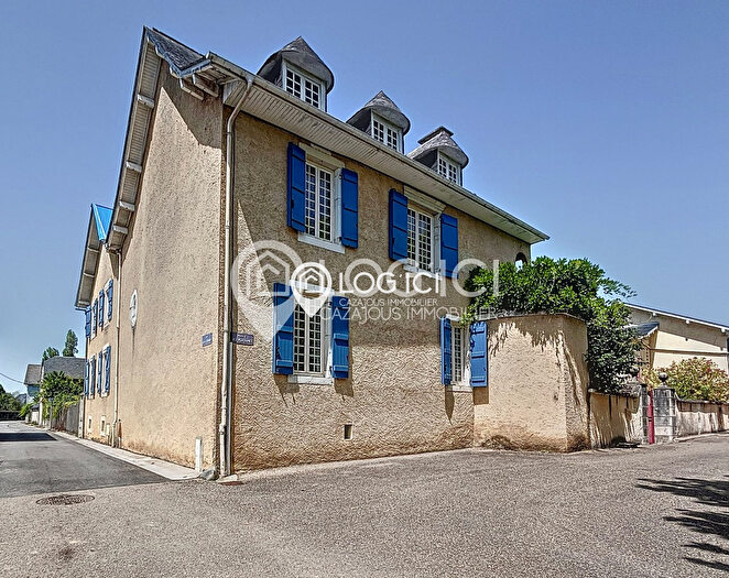 Maison à vendre - Assat - 7 pièces - 5 chambres