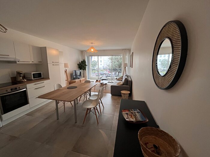 Appartement à louer - Les Sables-dOlonne, Passage, Remblai, Ile Penotte, Notre-Dame - 3 pièces - 2 chambres