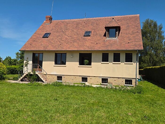 Maison 6 pièces à Saint-Martin-aux-Chartrains, à vendre