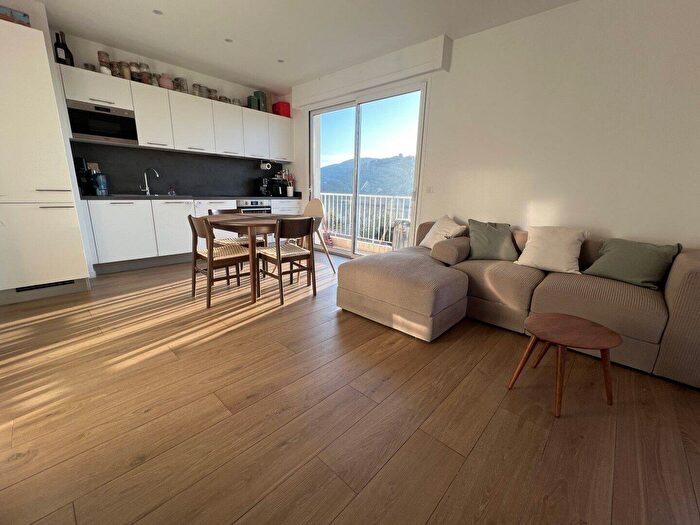 Nice : Appartement 3 pièces à louer