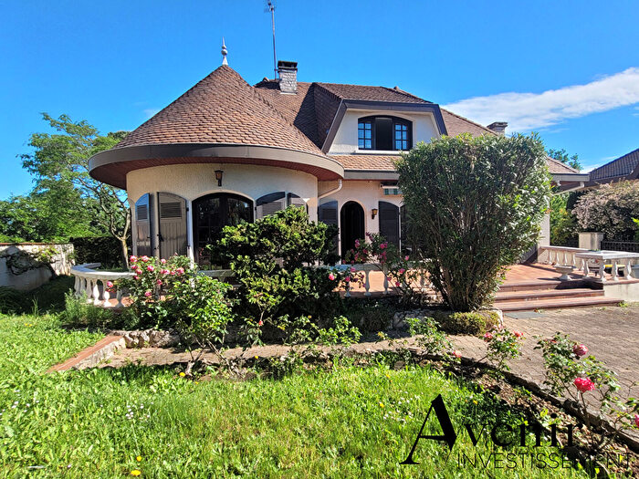 Maison 6 pièces à vendre à Décines-Charpieu, Sablon
