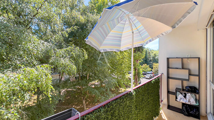 Appartement à vendre - Yerres, Rives de lYerres, Tournelles - 5 pièces - 3 chambres