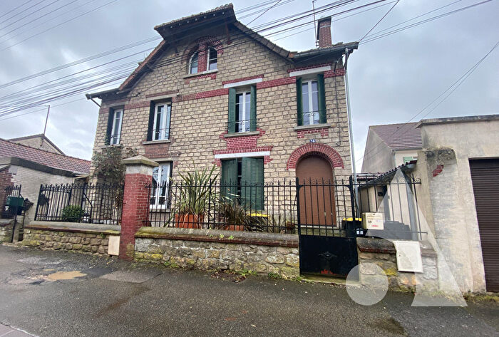 Maison à vendre - Crépy-en-Valois, Malraux - 12 pièces - 8 chambres