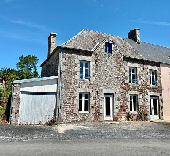 Maison à vendre - Soulles - 5 pièces - 3 chambres