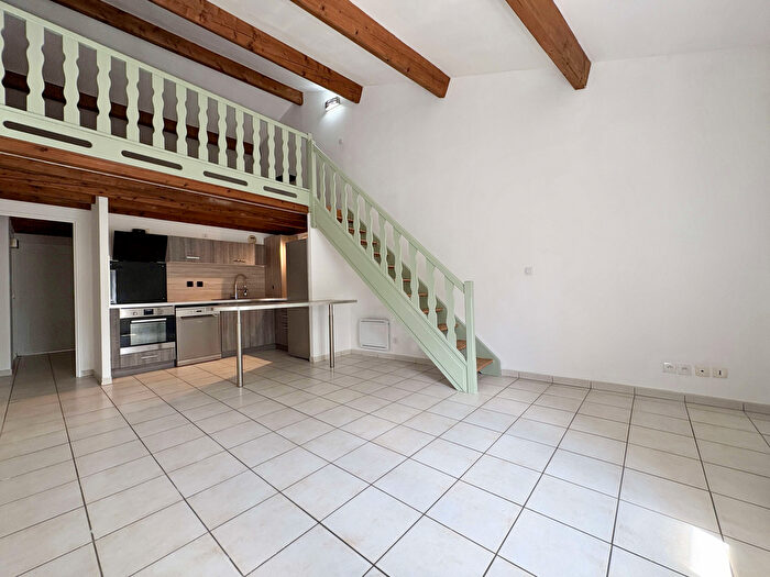Vaux-en-Beaujolais : Appartement 3 pièces à louer