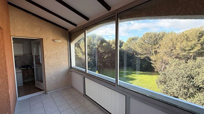 Appartement à louer - Istres - 3 pièces - 2 chambres